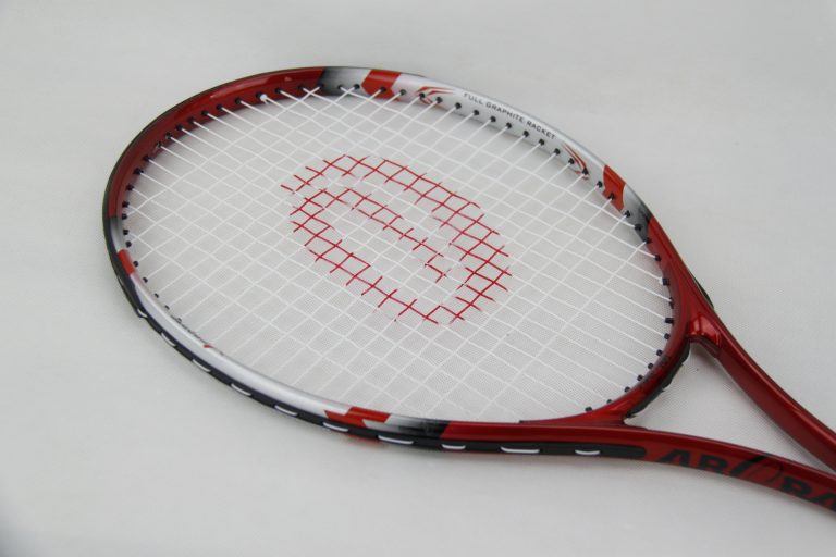 Carbon aluminum composite tennis racket | TGE Tennis Ball